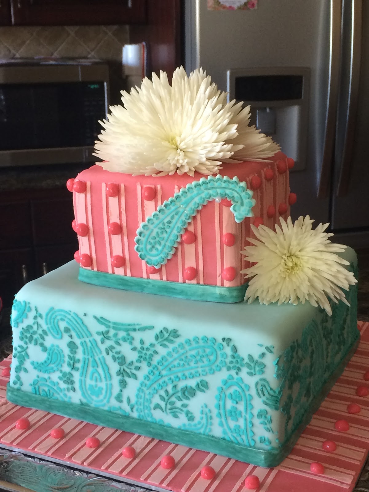 Drake’s Cakes: Fun Birthday cake!