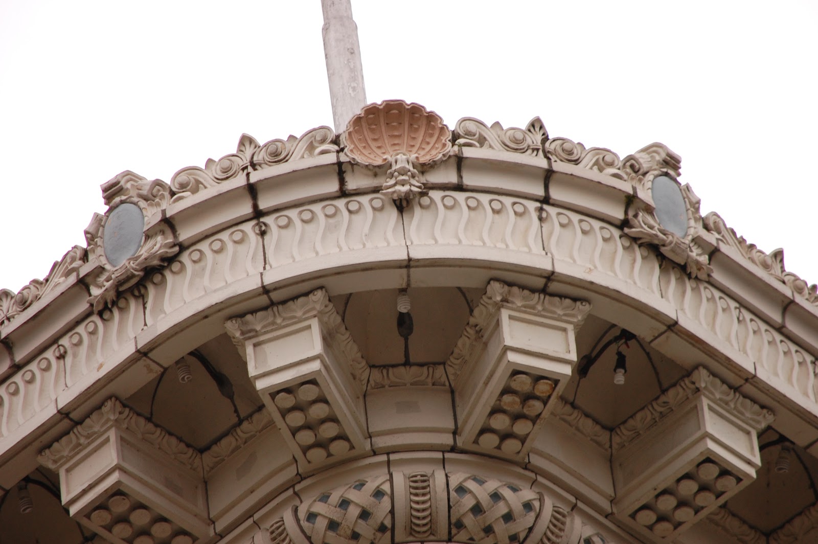 Around Seattle - Almost Weekly Pics: October 15, 2012 - Arctic Building