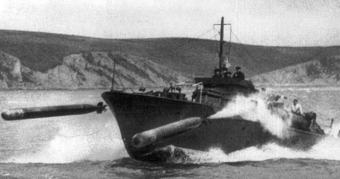 Don't Throw Bloody Spears At Me!: Torpedoes in Cruel Seas