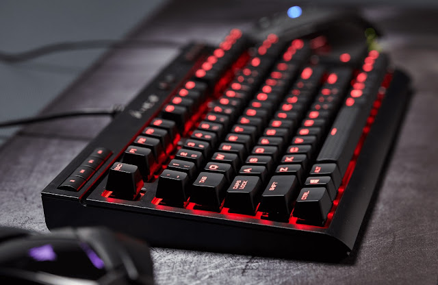 Corsair K63 , keyboard Mechanical ten-keyless kelas Mid end ...