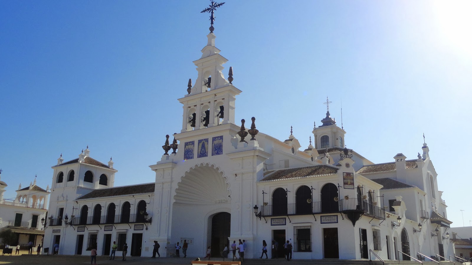 PUEBLOS Y LUGARES: ERMITA DEL ROCÍO