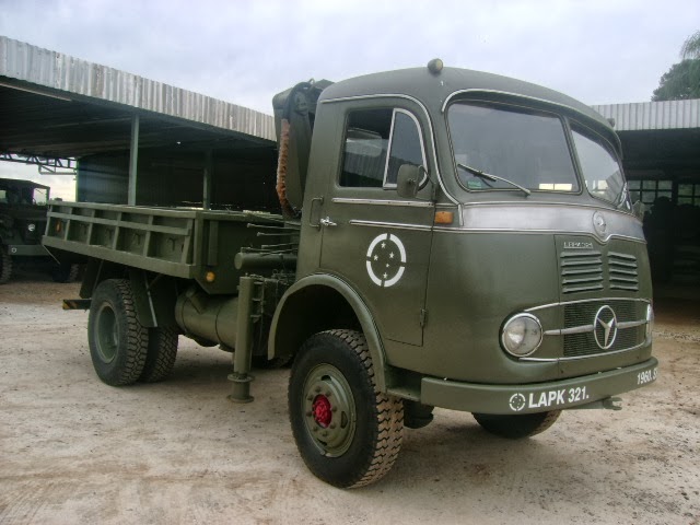 Trucks Brasil: Mercedes-Benz LP 321 1964
