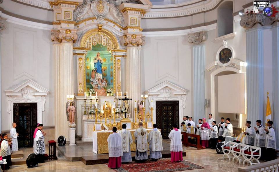 New Liturgical Movement: Solemn Mass in the Philippines for a Priestly ...