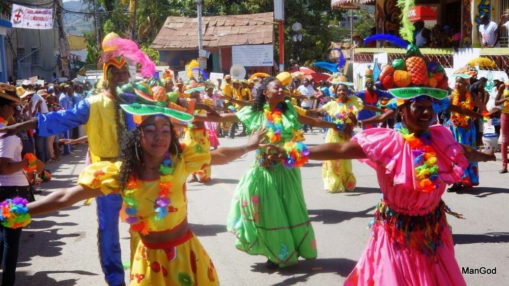ManGod's Kanaval Haiti: Mag Haiti-Carnaval 2014 Jacmel en image