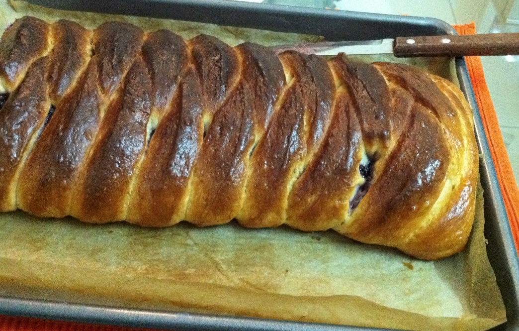 Two Cherries on Top: Braided bread with your favorite filling