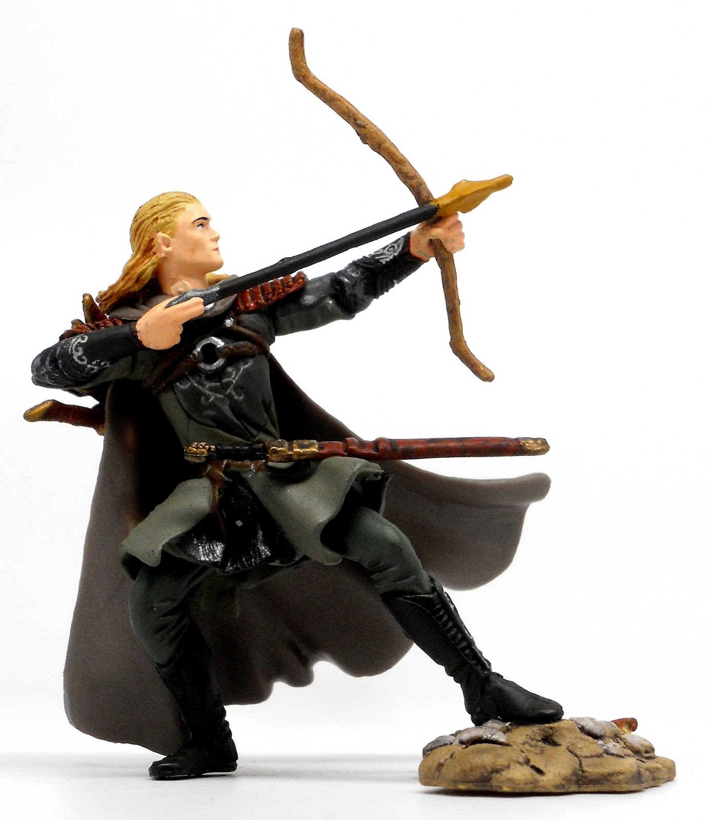 Toys and Stuff: Battle Scale Figures (International) - Legolas in Helm ...