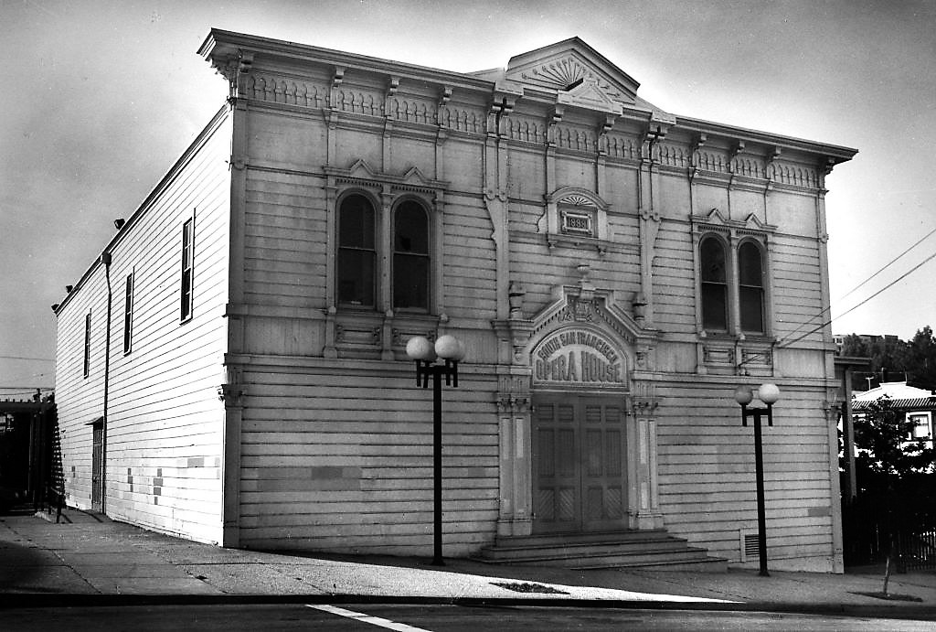 San Francisco Theatres: The Bayview Opera House