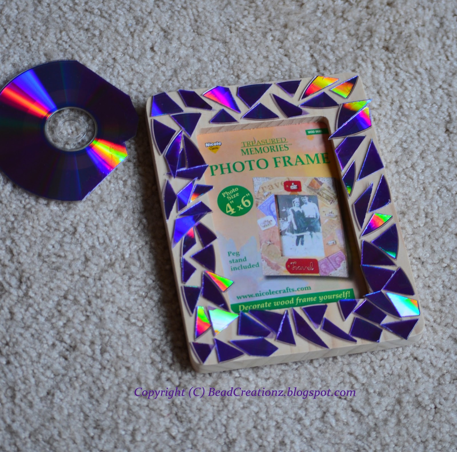 Bead Creationz: DIY Faux Mosaic Frames made with recycled cds