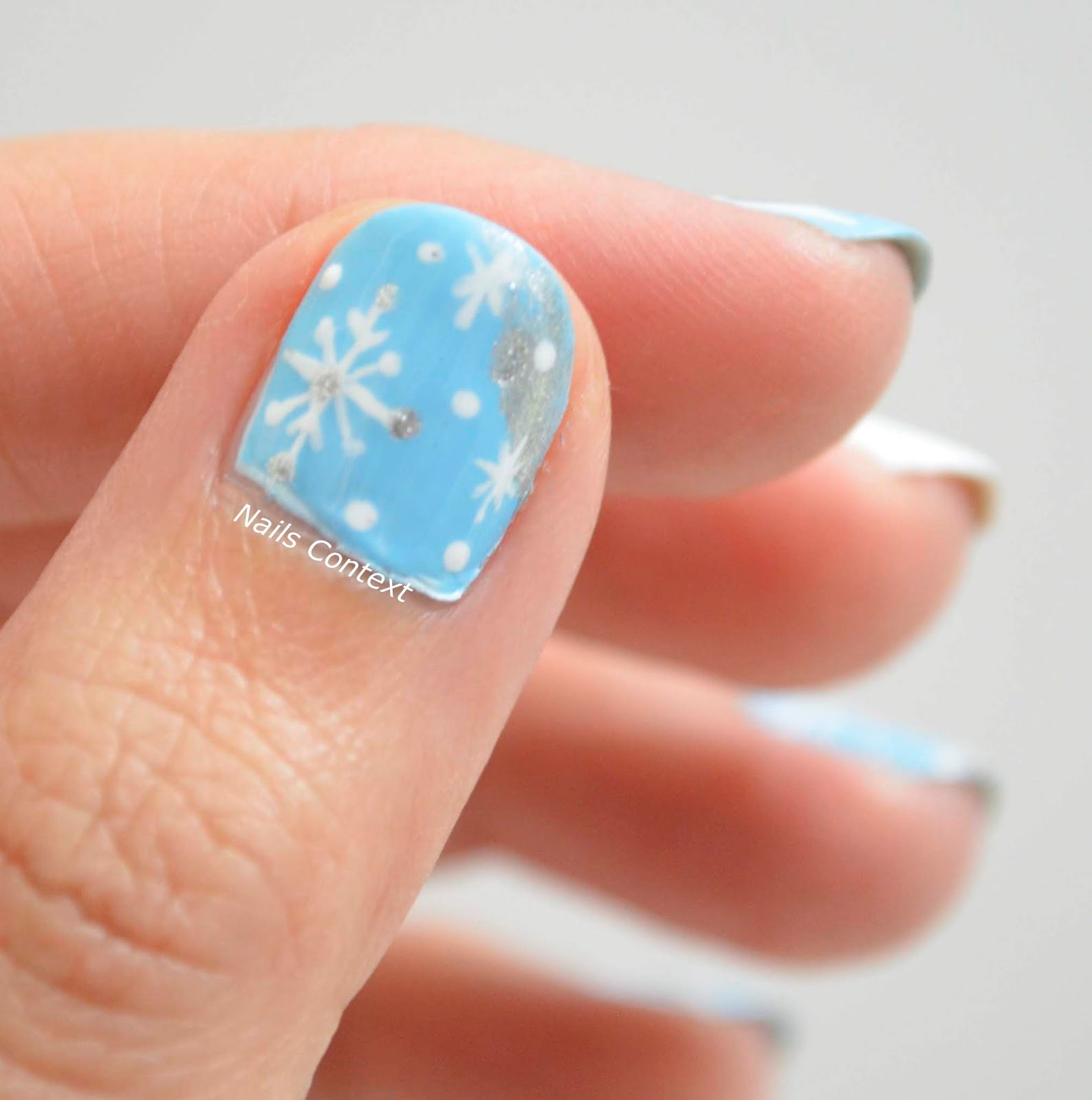 Nails Context: Elsa