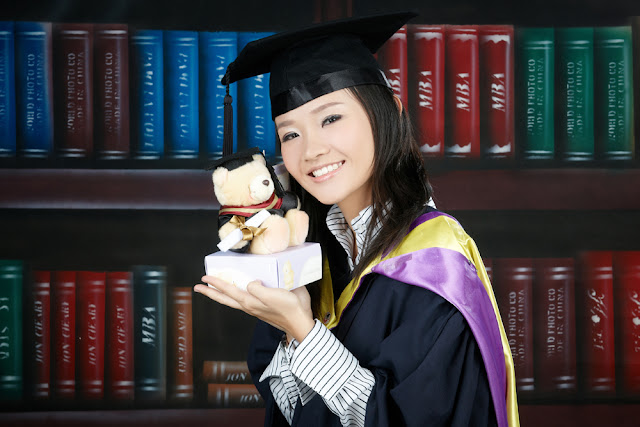 Simply Eeleen: Convocation Studio Photoshoot