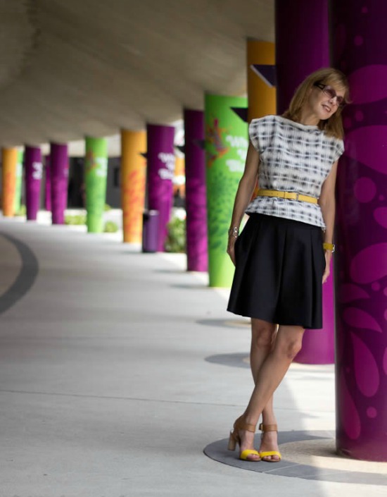 THE CITIZEN ROSEBUD: THIS IS 40: Sylvia of 40+ Style