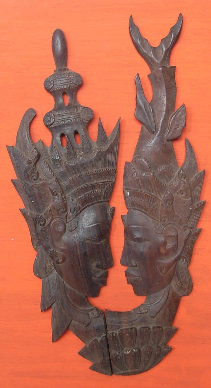 Pernik Unik: Hiasan Ukiran Bali Frame Jati