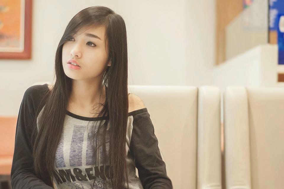 Pinoy Hiphop Superstar: RANDOM INTERVIEW: with Sachz Na (Sachzna Laparan)