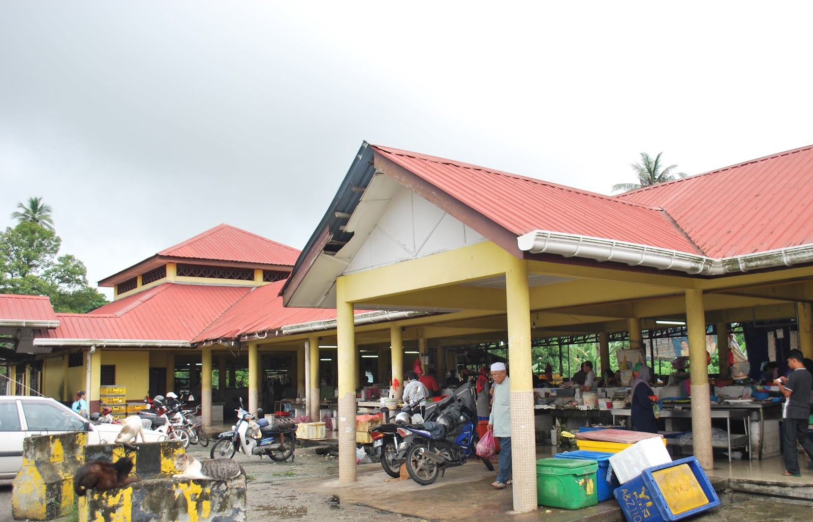 E-baci: Kilang Roti Mokhtar, Slim River