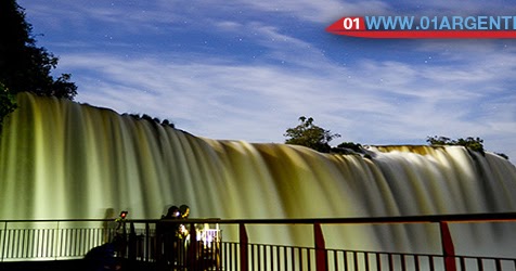 Tourist Attractions in Argentina Travel Argentina Tours Iguazu Falls ...