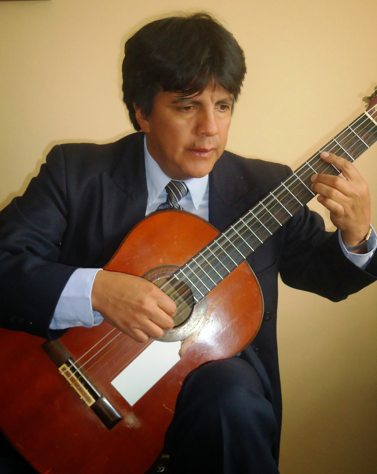 SOCIEDAD ARTÍSTICA INDEPENDIENTE: CESAR AUGUSTO BUSTOS CABEZAS