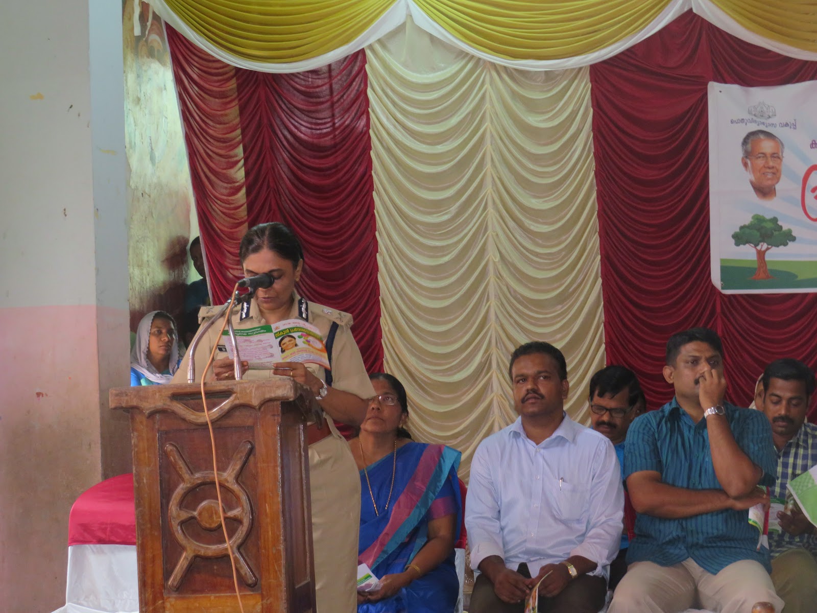 ഗവ യു.പി.എസ്സ് പൂവച്ചല്‍ : School Praveshanolsavam 2017 June 1 ...