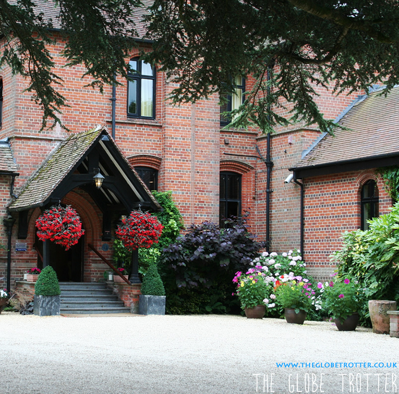 A Peaceful Retreat in New Forest | Careys Manor Hotel - The Globe Trotter