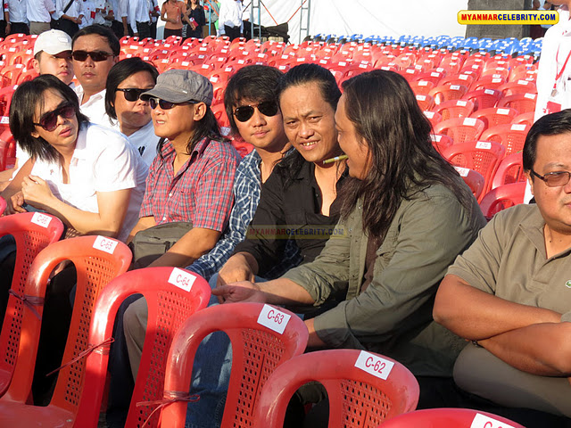 Myanmar Famous Rocker Lay Phyu: Then and Now