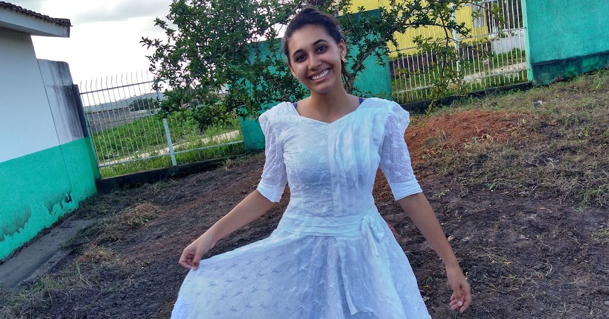 Escritores do Violeta Costa: JOVEM PERDE SAPATO DE CRISTAL EM ALAGOA ...