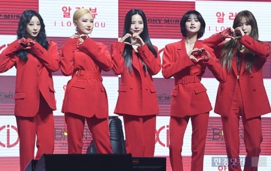 Solji returns after 2 years for EXID's comeback