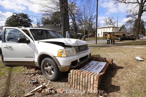 MEC&F Expert Engineers : A DOWNTOWN COLLISION BETWEEN AN FORD EXPLORER ...