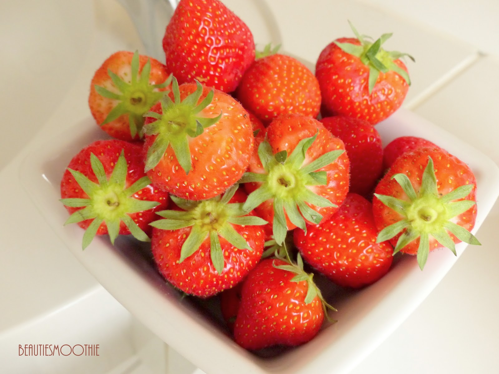 BeautieSmoothie: BEAUTY FOOD