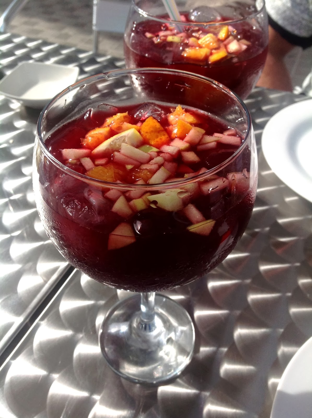 Garbancita® : Bar Everest - Cocina peruana en Pamplona