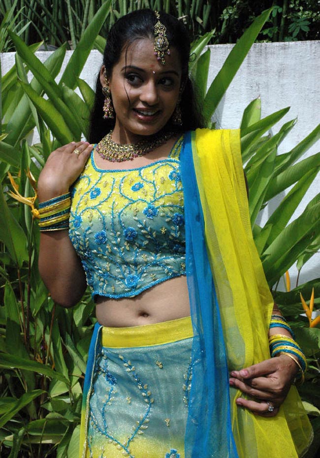 Indian Movie Updates,Telugu,Hindi,Tamil Movie Hot And Spicy Galleries ...