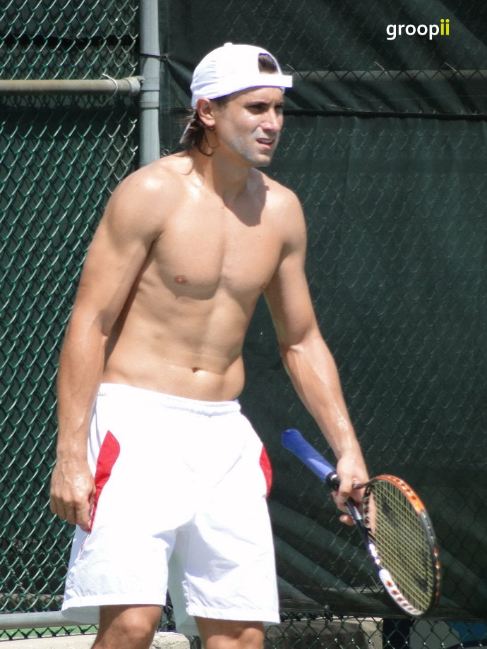 David Ferrer Shirtless at Cincinnati Open 2010 - Shirtless Men at groopii