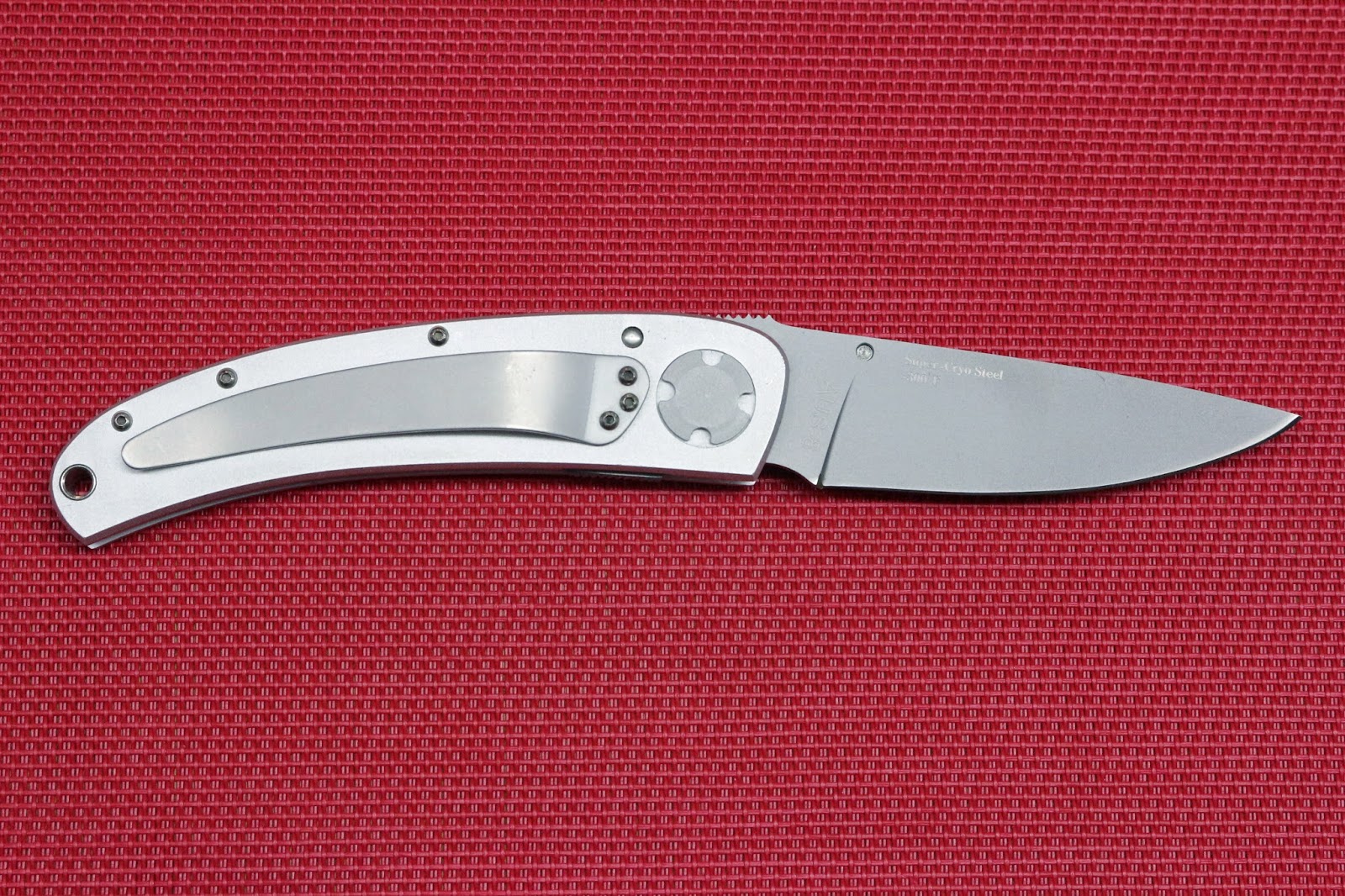 ARMAS BLANCAS 66: - GIGAND SPECTRUM