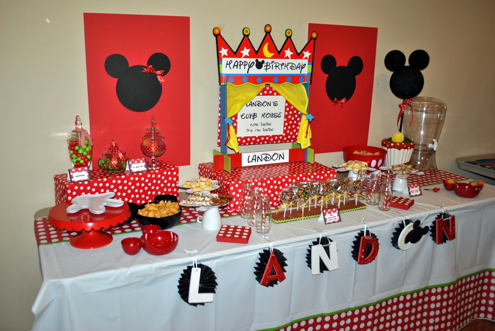 Picture Perfect Party Co.: Mickey Mouse Clubhouse Party