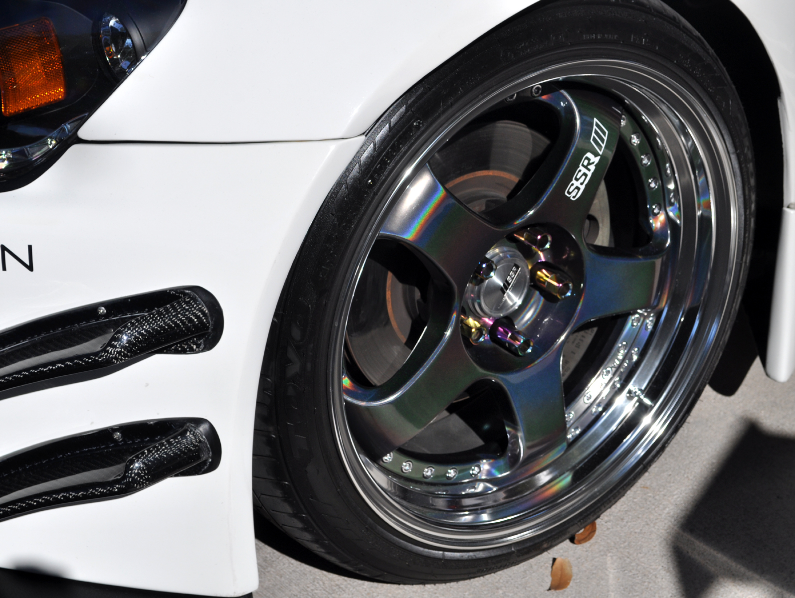 Just A Car Guy: interesting and nice look for rims, subtle, but colorful