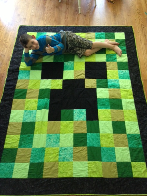 Minecraft creeper quilt – http://kayleacross.com/v2