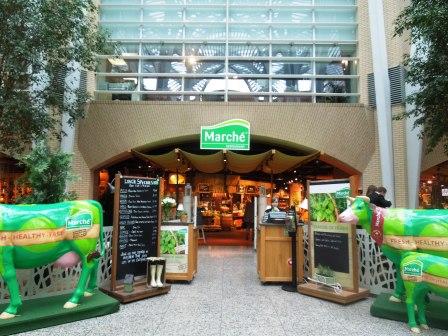 Teena in Toronto: Marché Restaurant, Toronto, ON