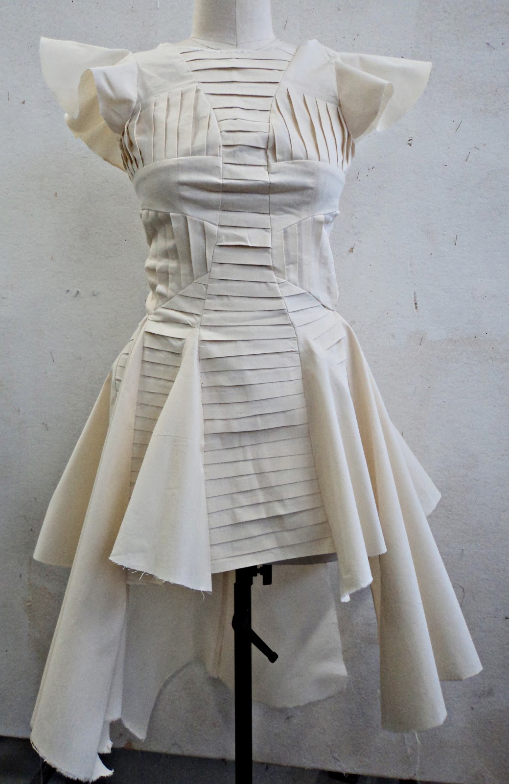 Growth of Creativity: The Further Development of the Dress Design