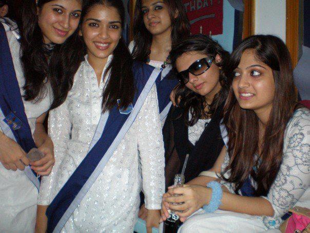 Lahore beautiful university girls photo - Beauty Tips Class