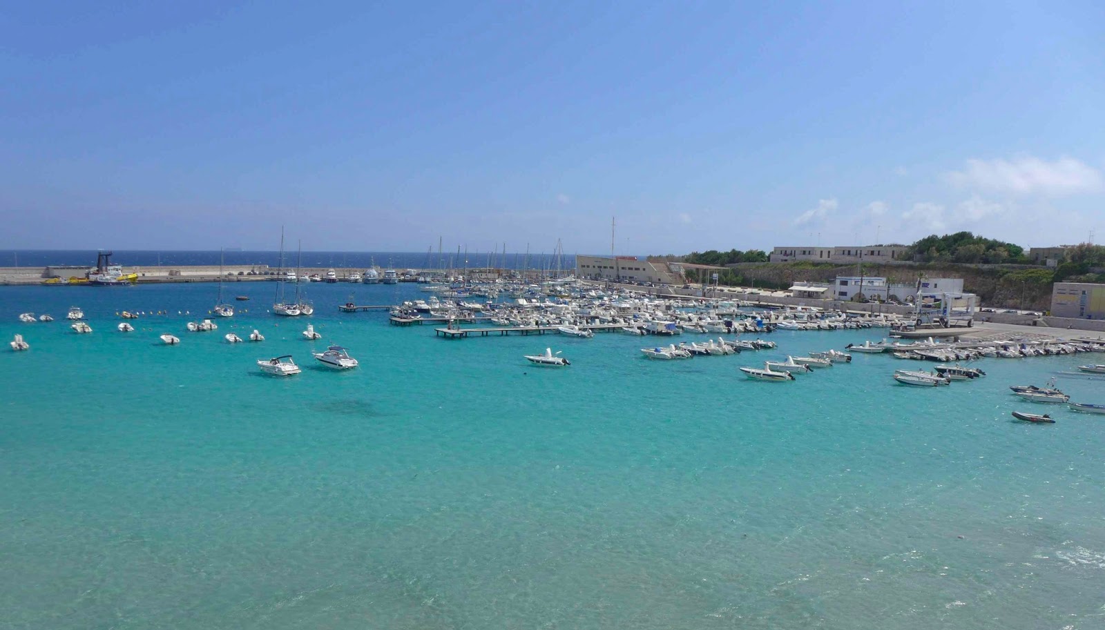 SlaterSailing2013: Our first sail....... From Corfu to Otranto