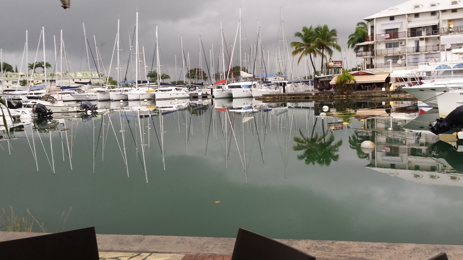 Jadranje z Miranom in posadko (Karibi - Mali Antili 13.6.-23.6.2015): 4 ...