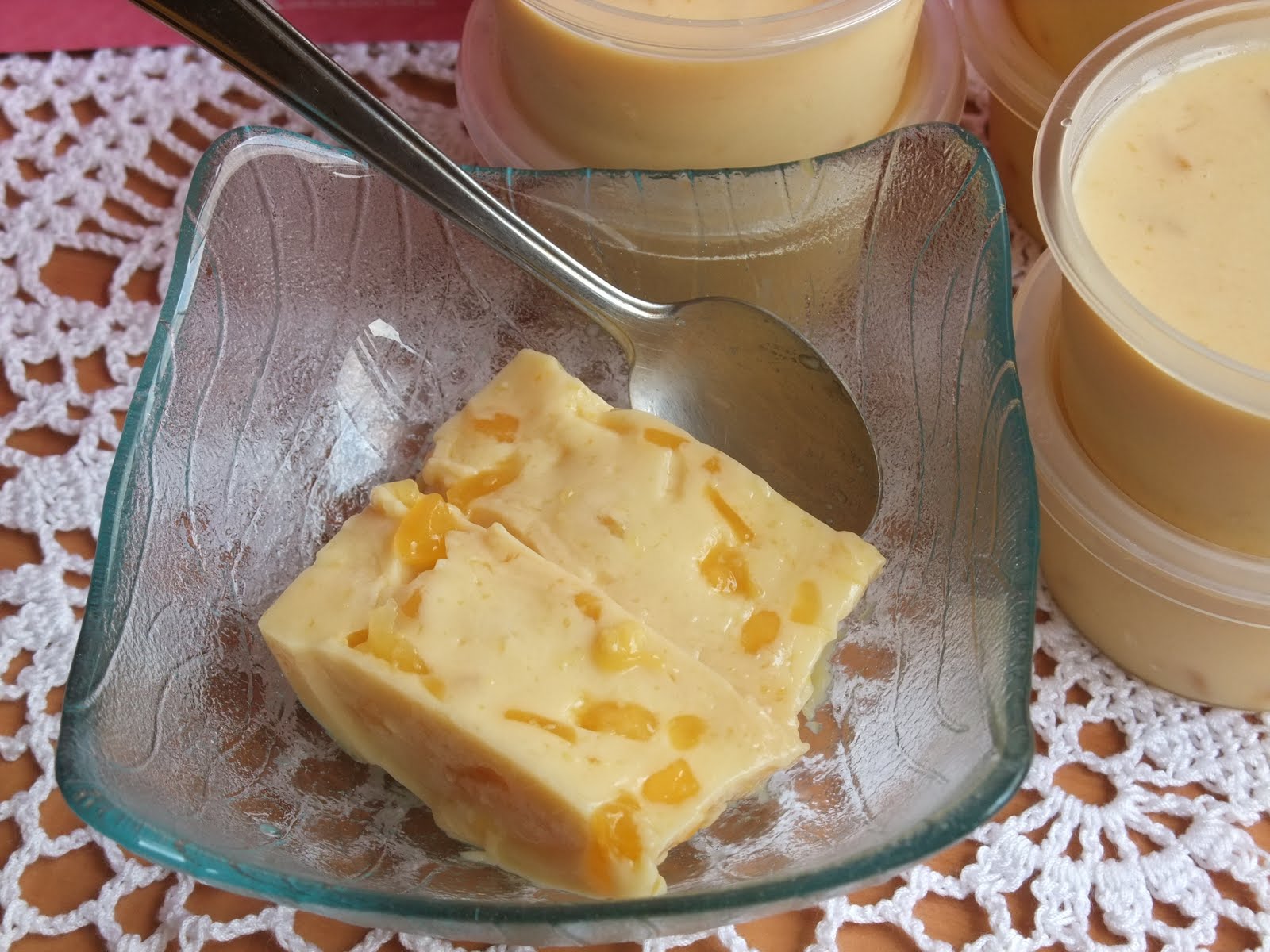 Veronica's Kitchen: Mango Pudding 芒果布丁