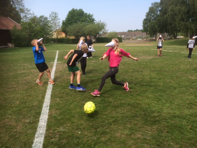 Klass 4C: Strutfotboll