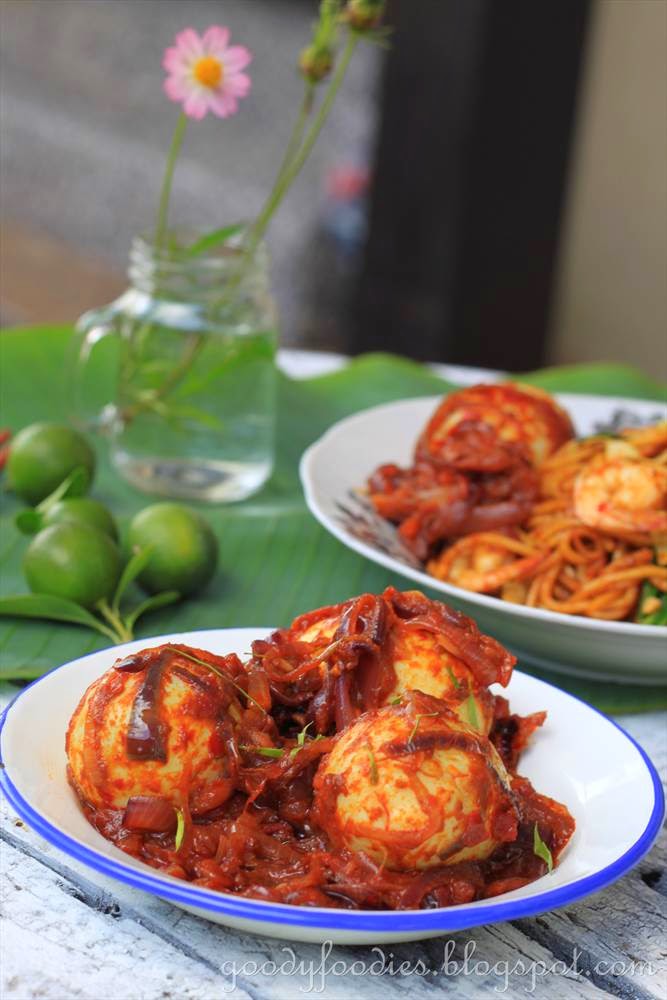 GoodyFoodies: Recipe: Sambal telur (Malaysian Egg Sambal)