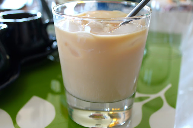 Mrs. Schwartz's Kitchen: Iced Coffee Bar