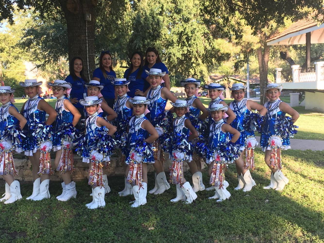 Eagle Pass ISD - iVision: Stallions Represent at Homecoming Parade