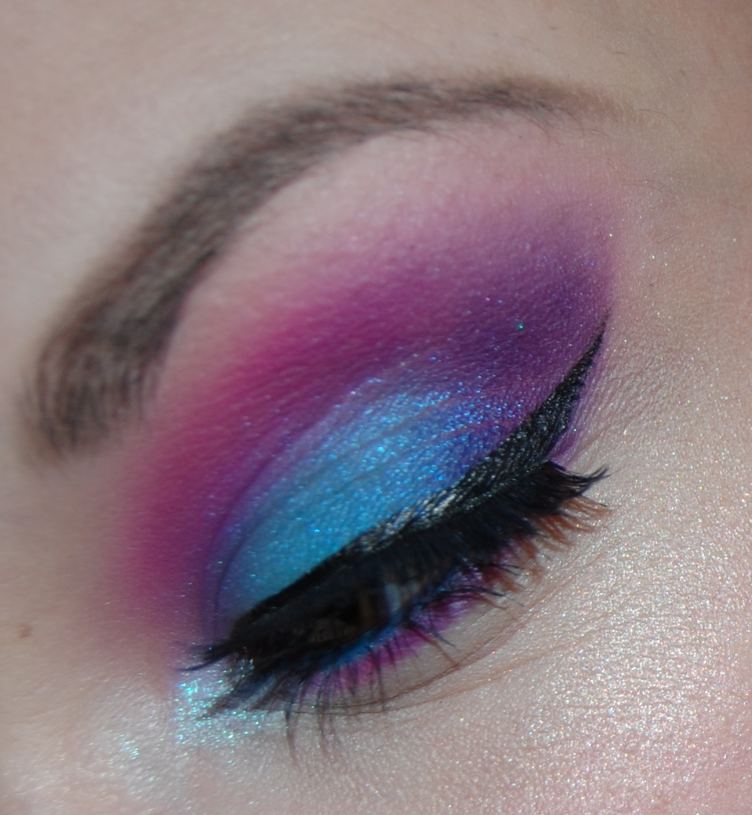 AliciaD372 : Berry Blast Makeup Tutorial