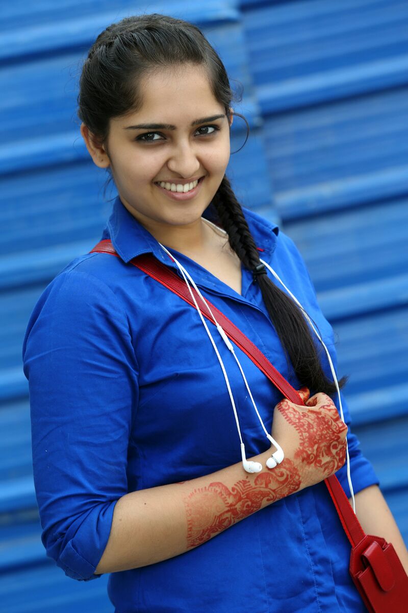 Sanusha Family,Age,Height,DOB,Husband,Wiki - britydetails