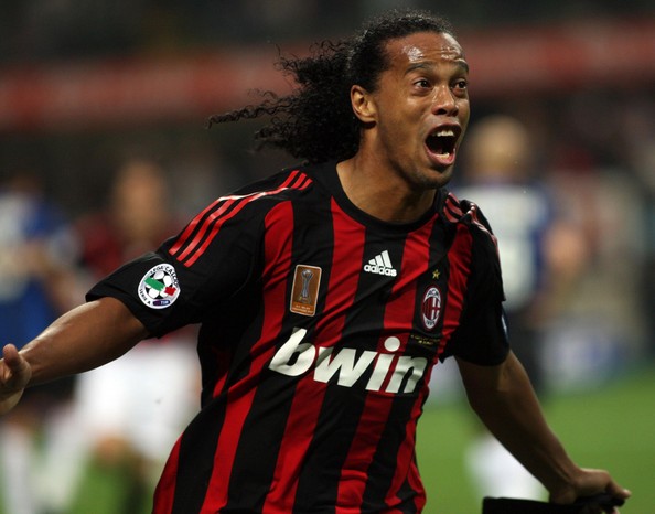 Ronaldinho Profile and Pictures/Images | Top sports players pictures
