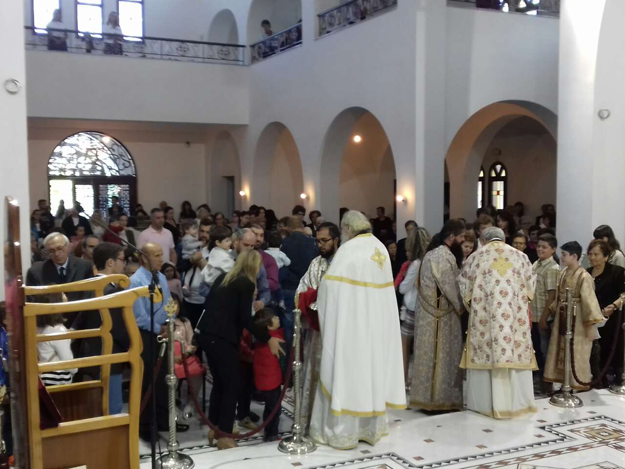 Ι.Ν Αγίων Χριστοφόρου και Ευθυμίου Κατερίνης: ΜΕ ΜΕΓΑΛΗ ΛΑΜΠΡΟΤΗΤΑ ...