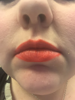 It's All About The Lips: Review: Be a Bombshell Lip Crayon in Hot Damn