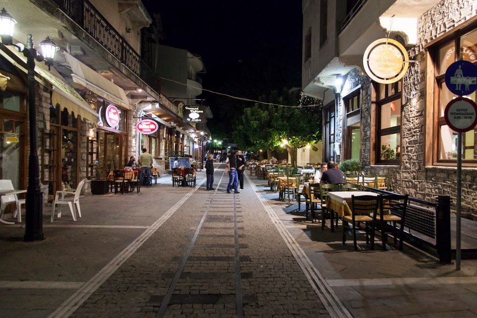 Η φώτο της ημέρας: Καλάβρυτα - Ο πεζόδρομος - ΚΑΛΑΒΡΥΤΑ - NEWS
